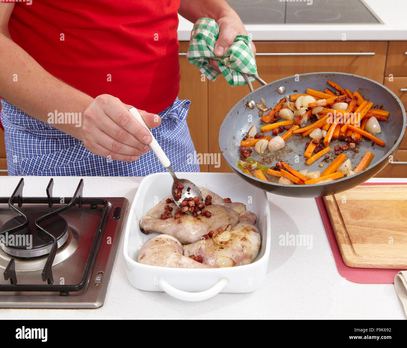 Red wine braised chicken + steps Stock Photo - Alamy