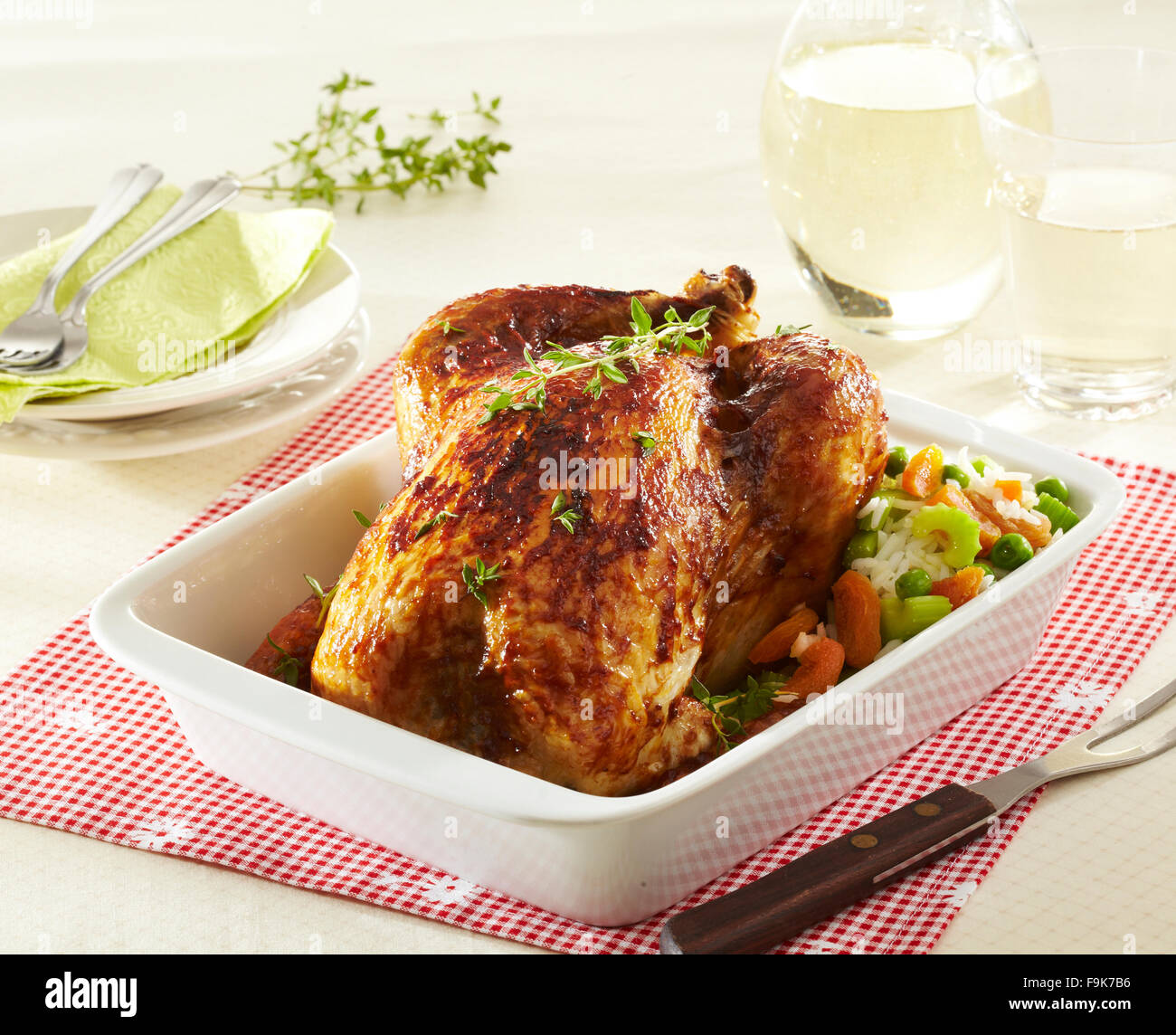 Apricot-stuffed chicken roast Stock Photo - Alamy
