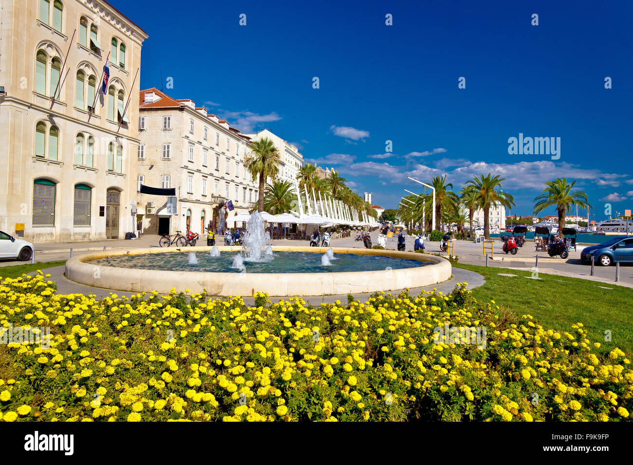 City of Split Riva fountain and waterfront view, Dalmatia, Croatia ...
