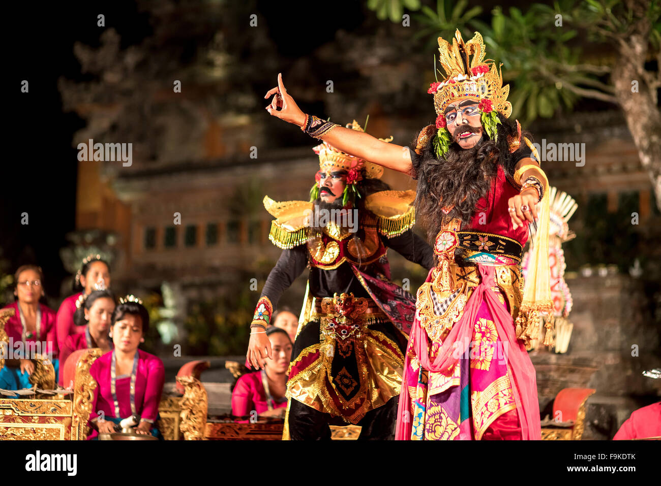 Bali dancer performing the classic Ramayana Ballet,Ubud Palace / Puri ...