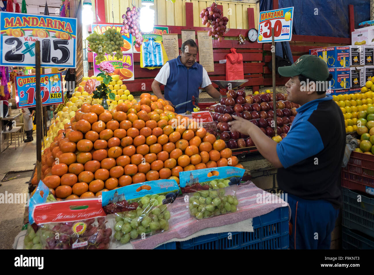 Mexico, Mexico city, Xochimilco market Stock Photo - Alamy
