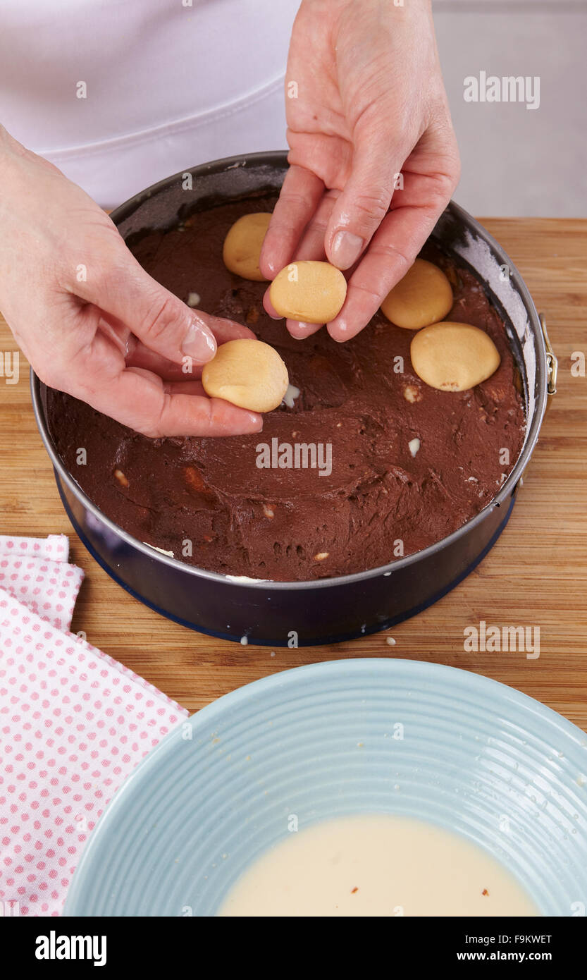 Malakov cake + steps Stock Photo - Alamy