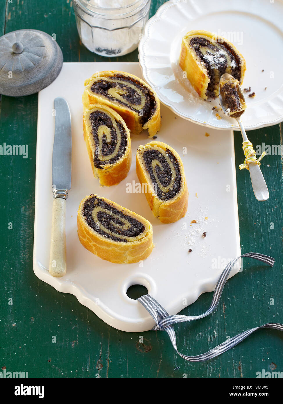Easy poppy seed strudel Stock Photo - Alamy
