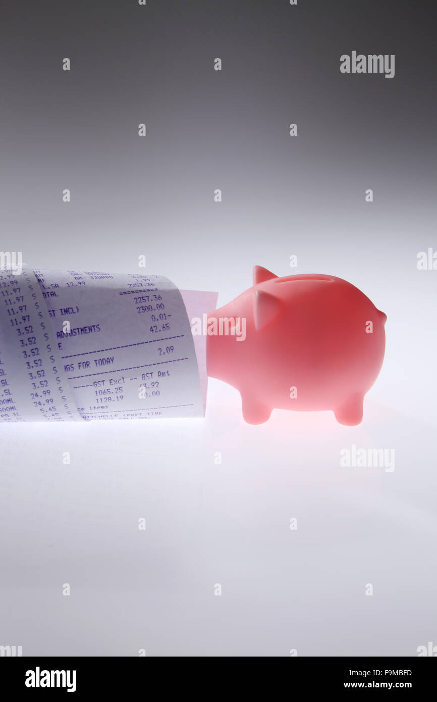 Bank receipt hi-res stock photography and images - Alamy