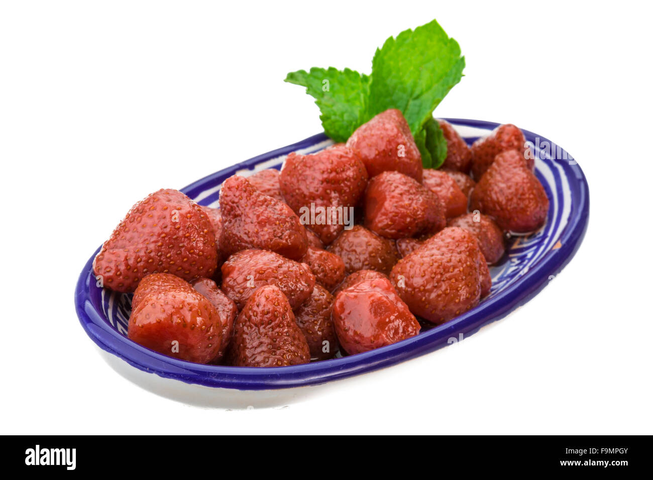 Marinated strawberry with mint Stock Photo - Alamy