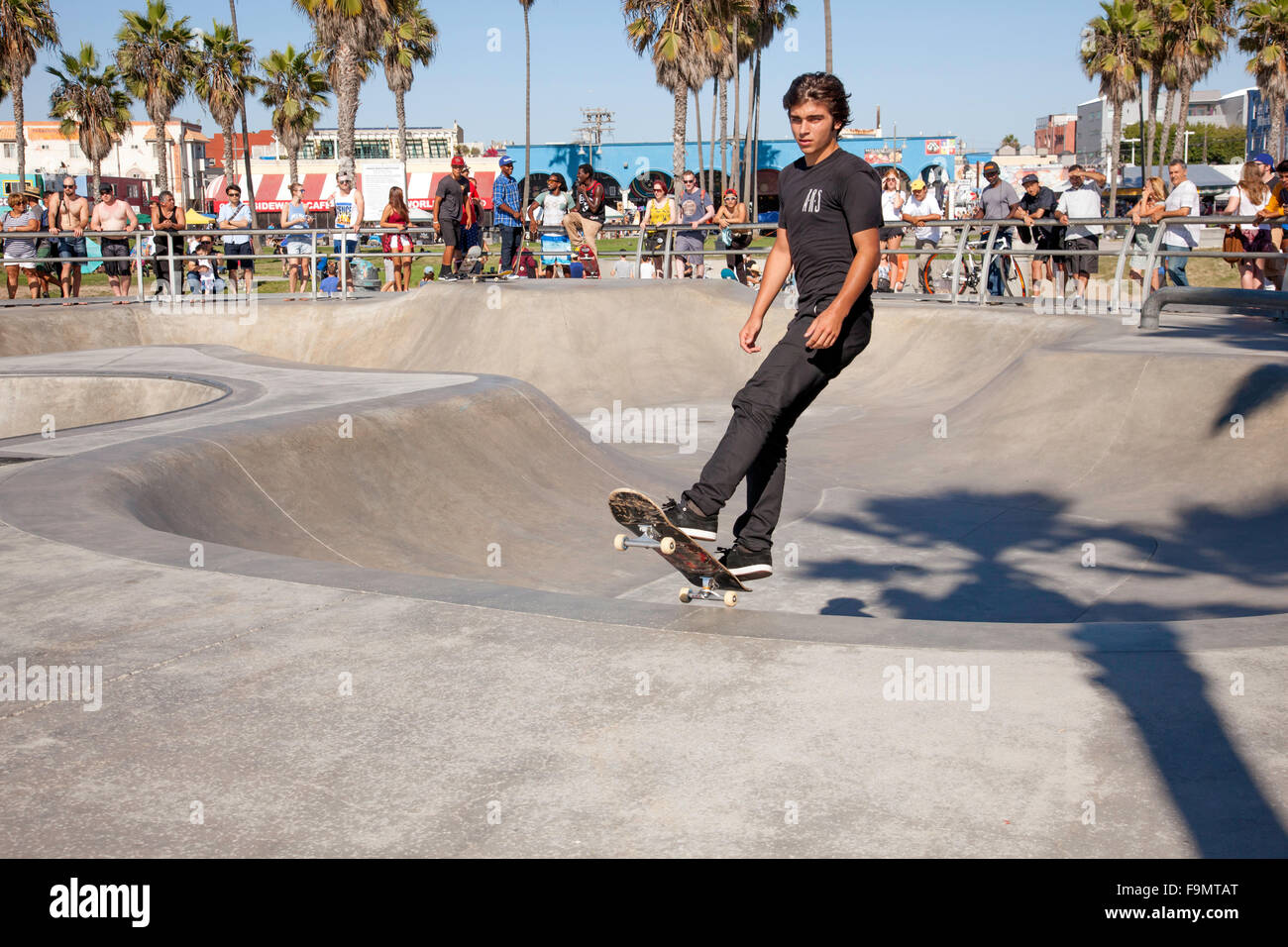 Young male roller blading at Venice Beach Skate Plaza in Venice Beach ...