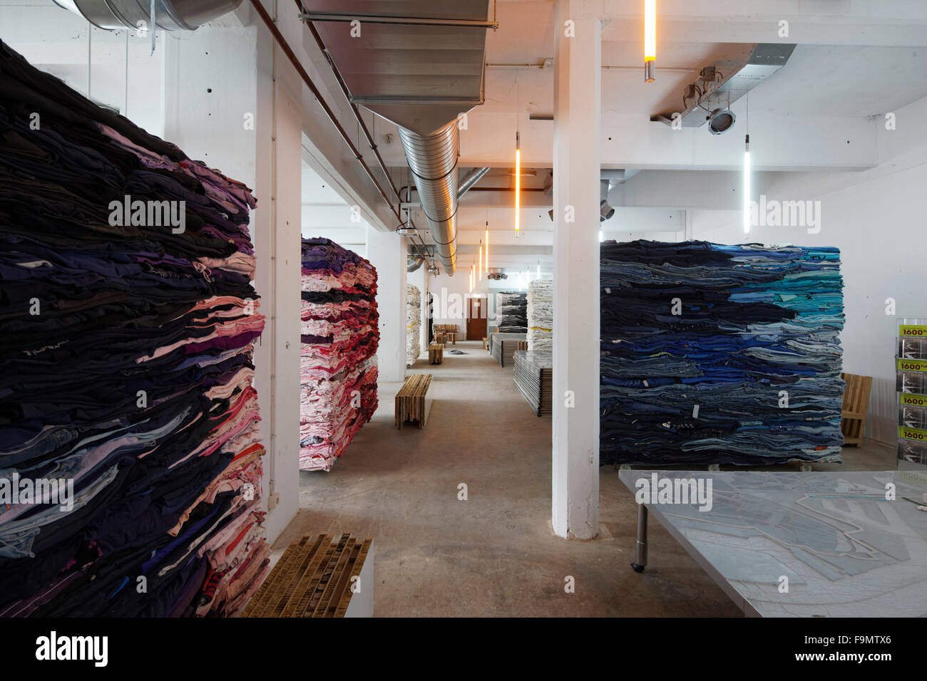 Secondhand Building Materials High Resolution Stock Photography and ...