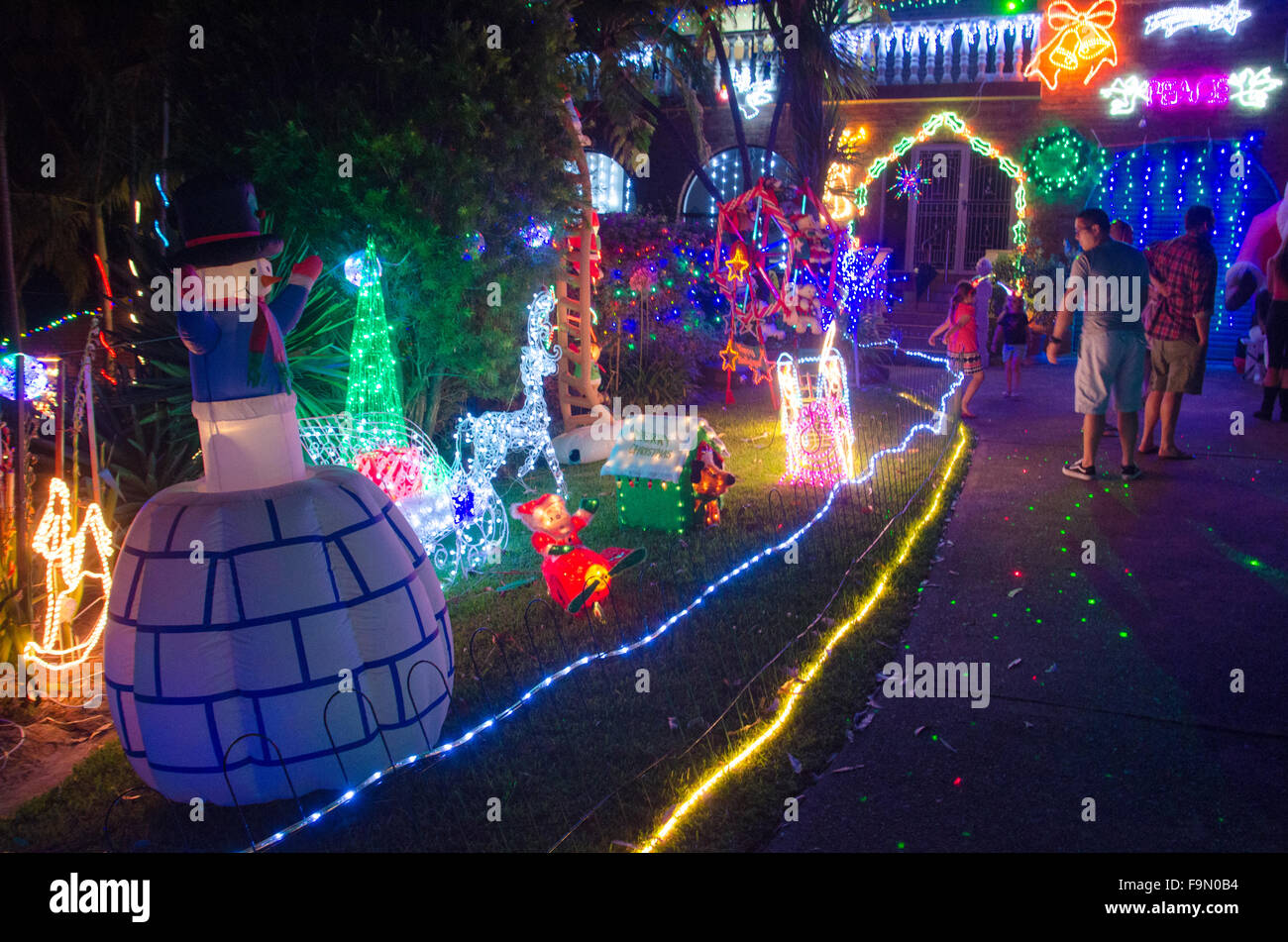 Sydney, Australia - 17th December 2015: Christmas light display seen in ...