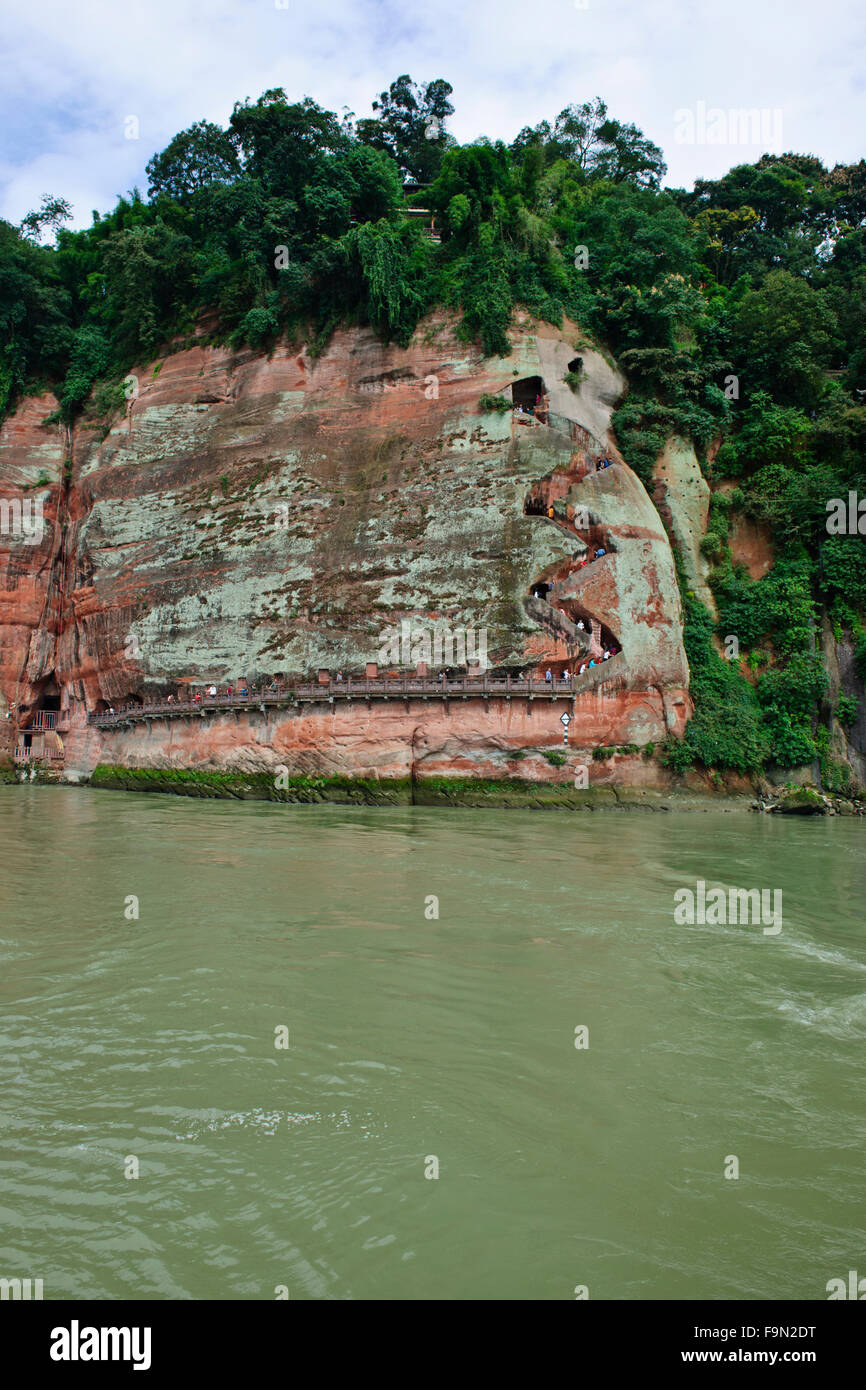 The Leshan Statue of Buddha,It is the largest stone Buddha in the world ...