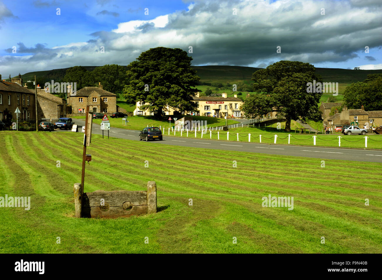 Bainbridge Village Green High Resolution Stock Photography and Images ...