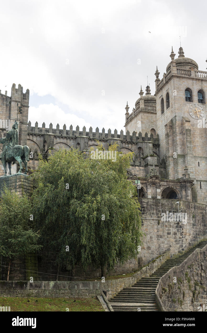 Panoramic view of the Porto Cathedral (Se Porto) - Portugal Stock Photo ...