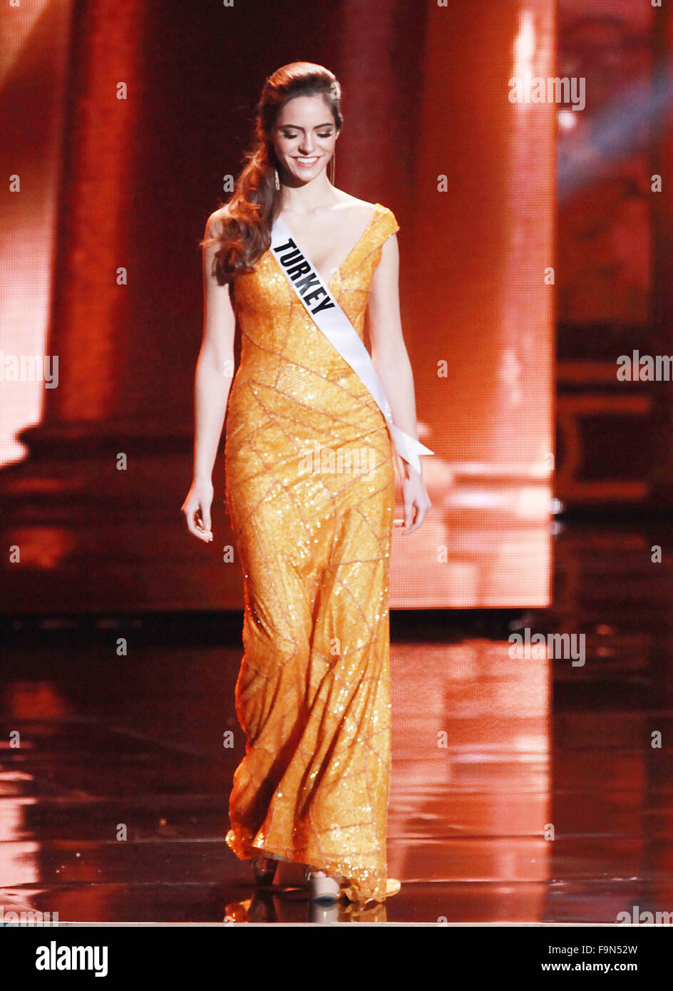 Las Vegas, Nevada, USA. 16th Dec, 2015. Miss Turkey Melisa Uzun ...