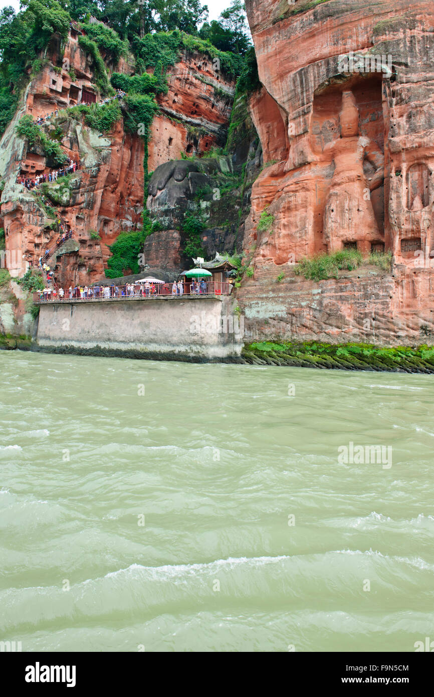 The Leshan Statue of Buddha,It is the largest stone Buddha in the world ...