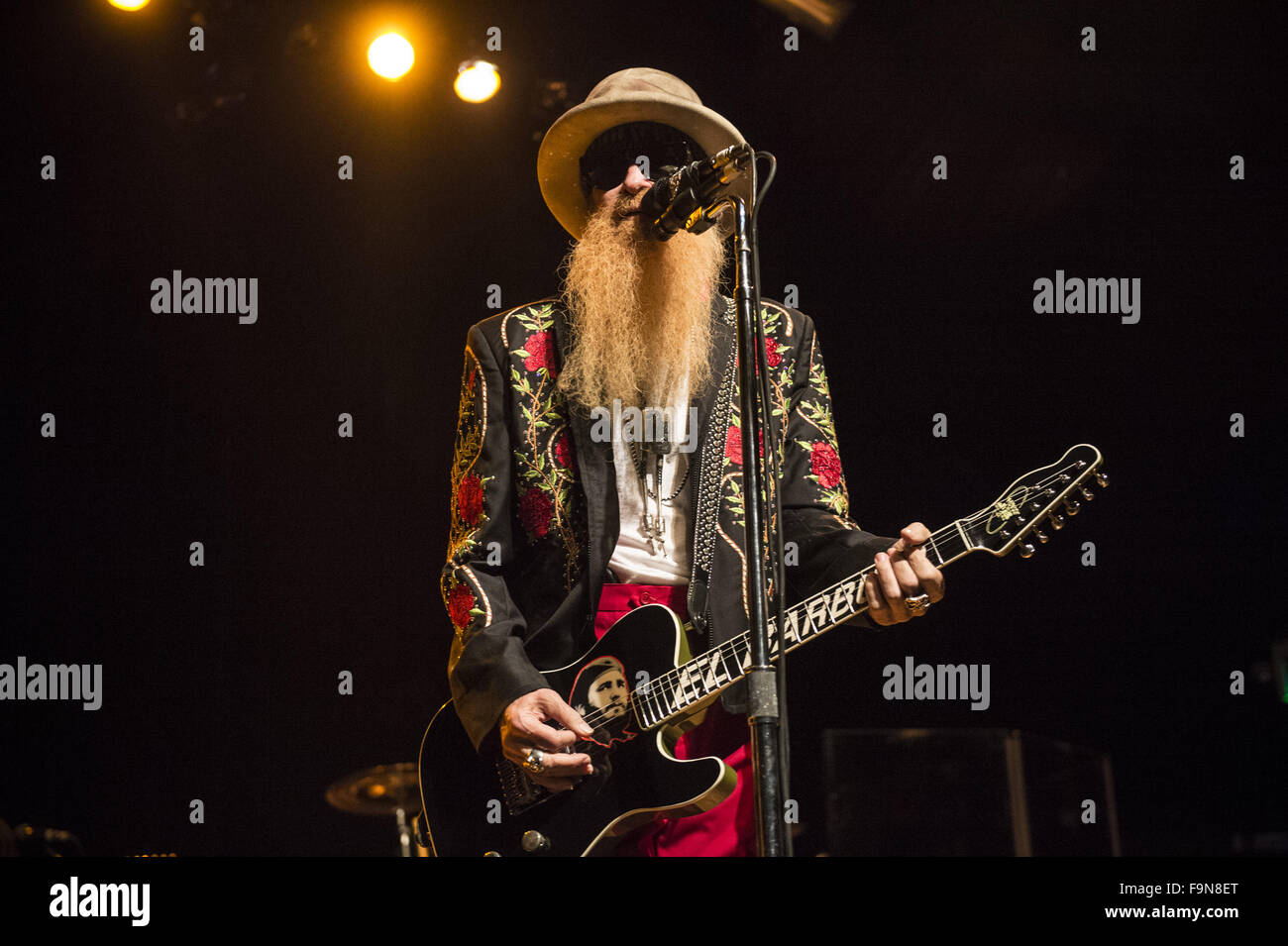 Billy gibbons and the bfgs band hi-res stock photography and images - Alamy