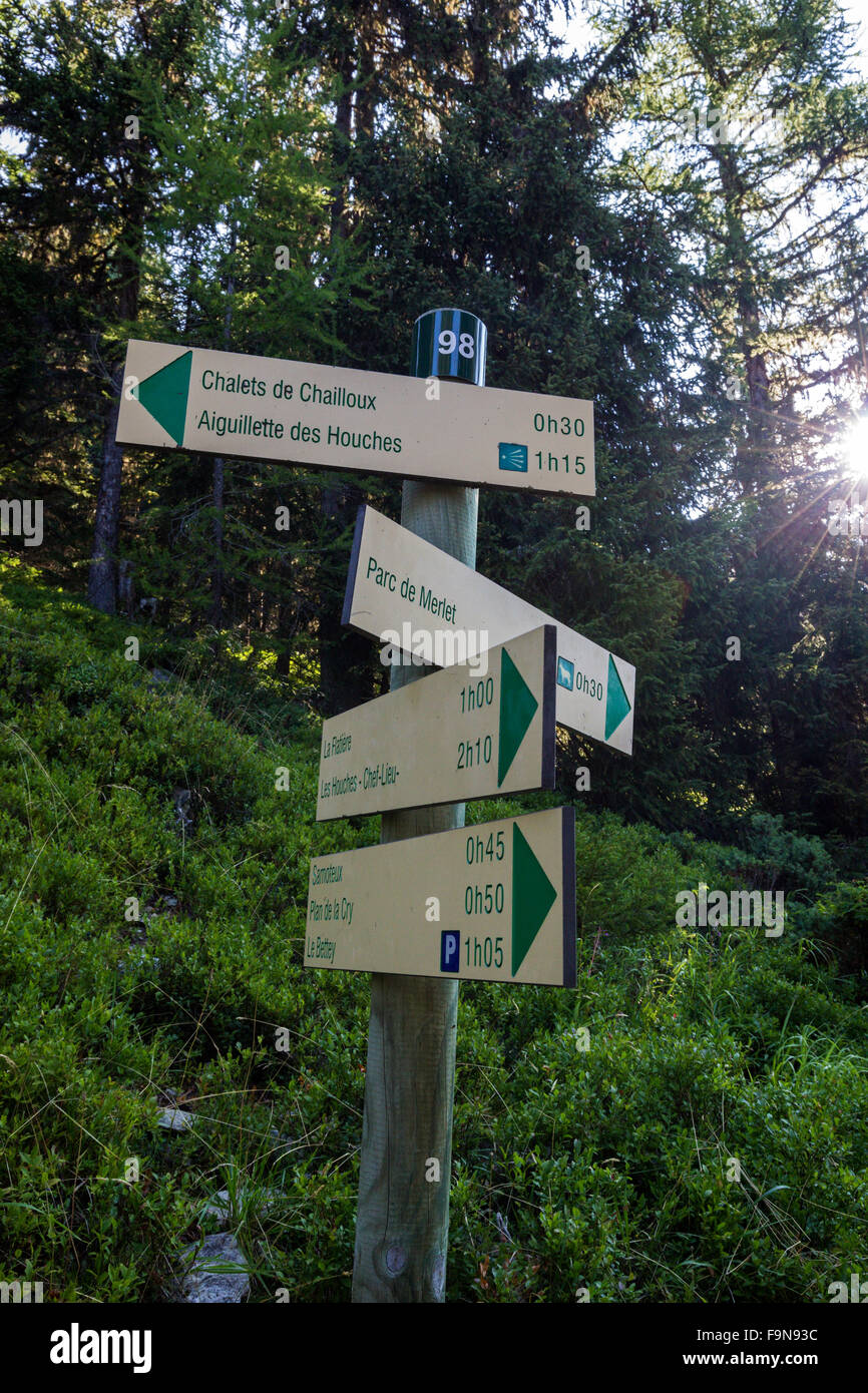 Sign on the hiking trail in Chamonix in France Stock Photo - Alamy