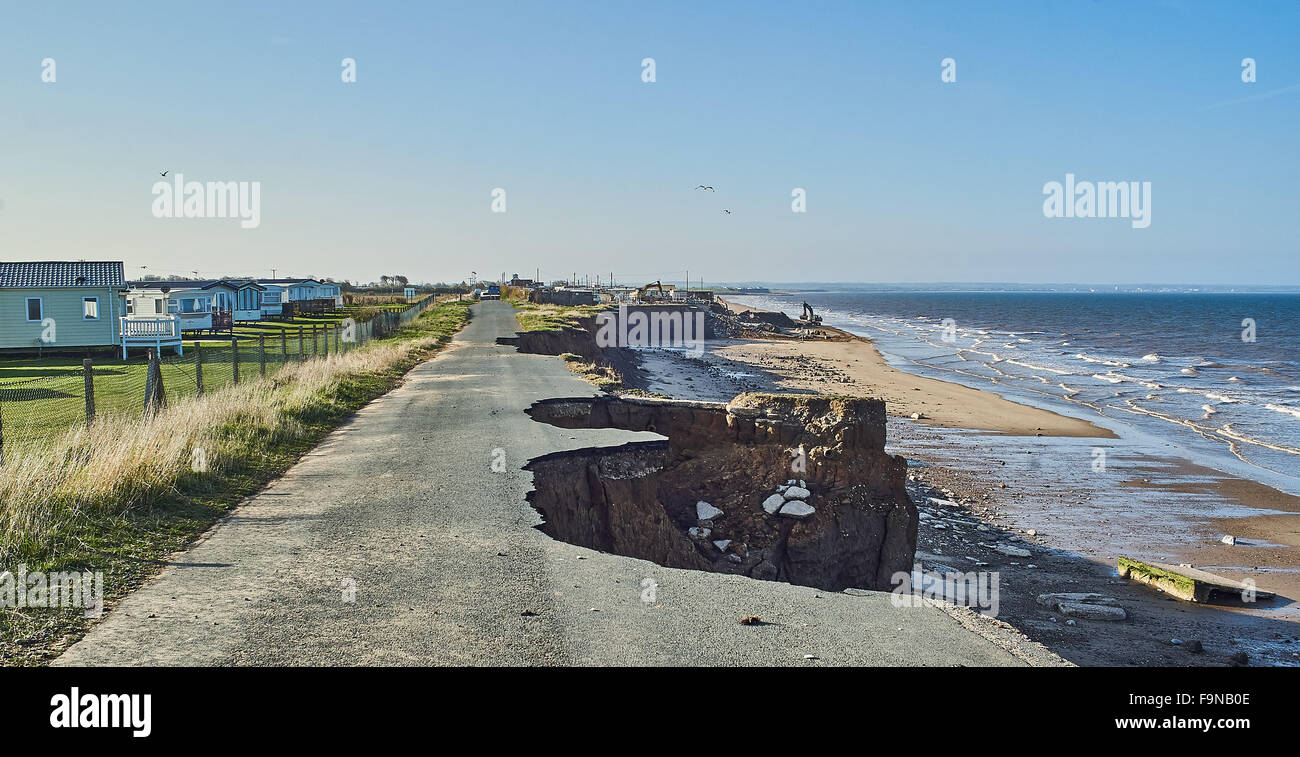 Skipsea coastal erosion hi-res stock photography and images - Alamy