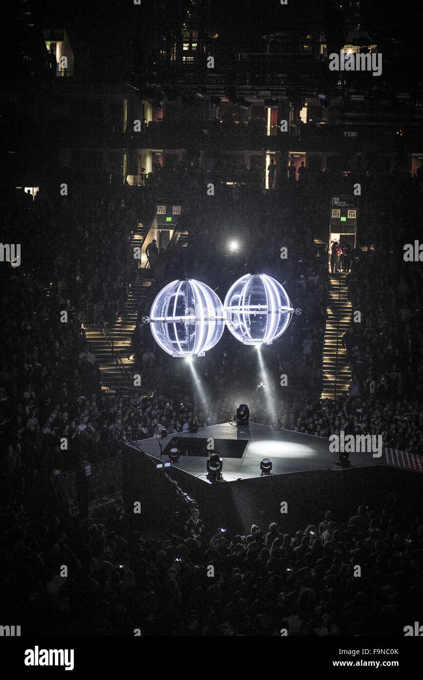 Muse drones world tour hi-res stock photography and images - Alamy