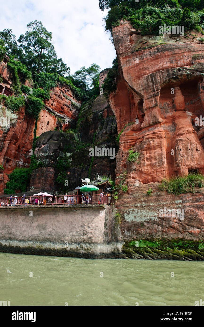 The Leshan Statue of Buddha,It is the largest stone Buddha in the world ...