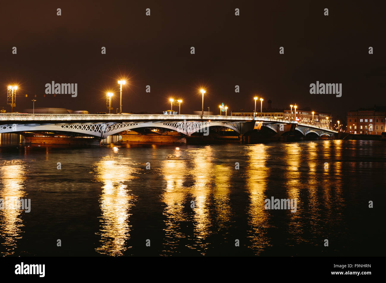 Palace Bridge in St. Petersburg Russia at night Stock Photo - Alamy