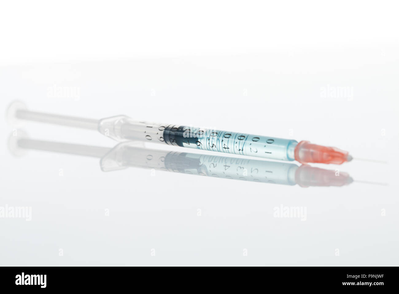 Medical syringe used injecting hi-res stock photography and images - Alamy