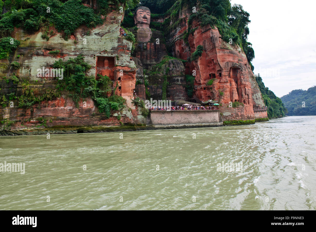 The Leshan Statue of Buddha,It is the largest stone Buddha in the world ...