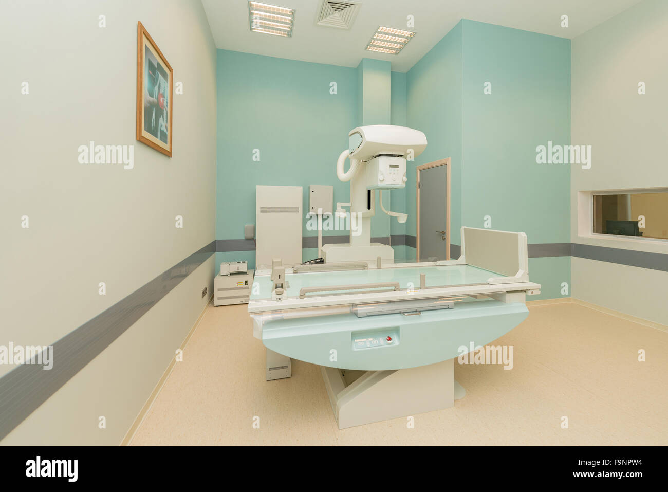 X-ray machine in the hospital Stock Photo - Alamy