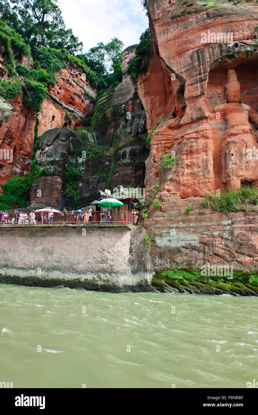 The Leshan Statue of Buddha,It is the largest stone Buddha in the world ...