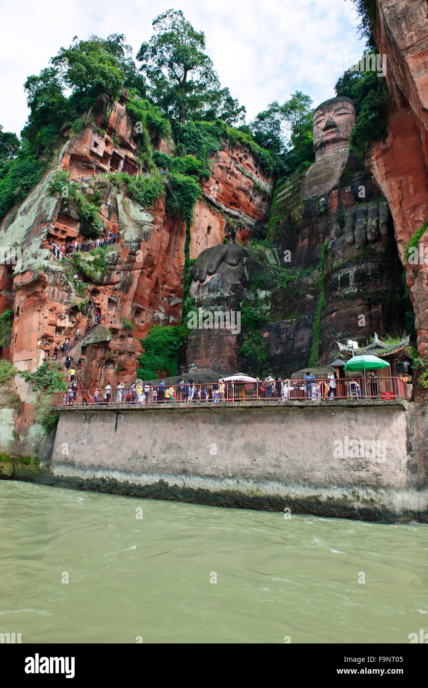 The Leshan Statue of Buddha,It is the largest stone Buddha in the world ...