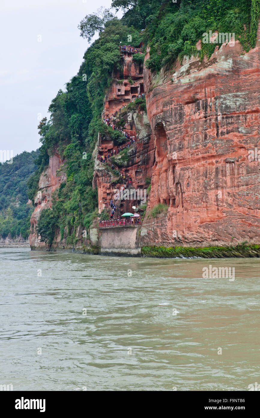 The Leshan Statue of Buddha,It is the largest stone Buddha in the world ...