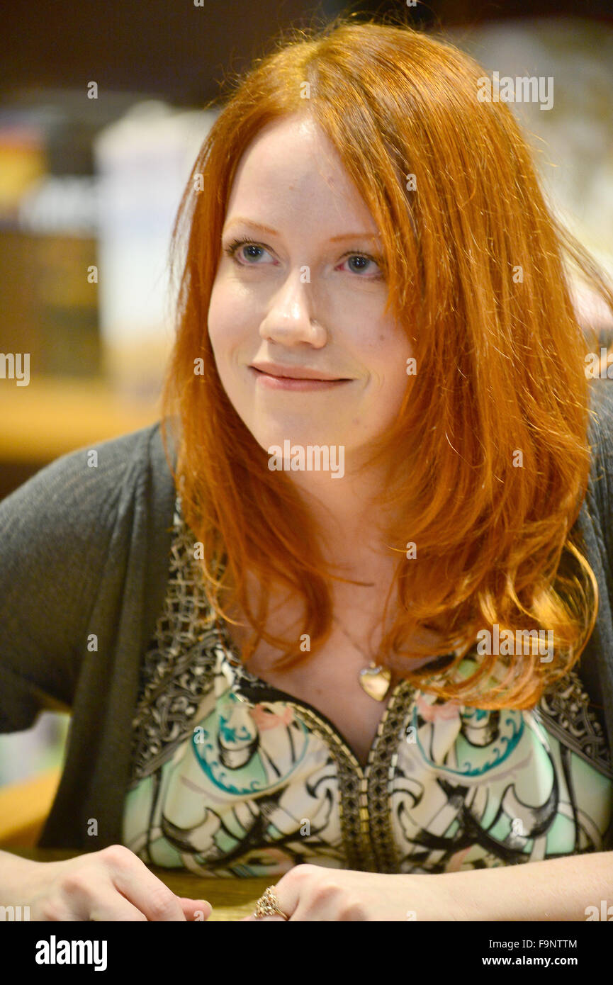 Bestselling American fantasy author, Richelle Mead signing of her new ...