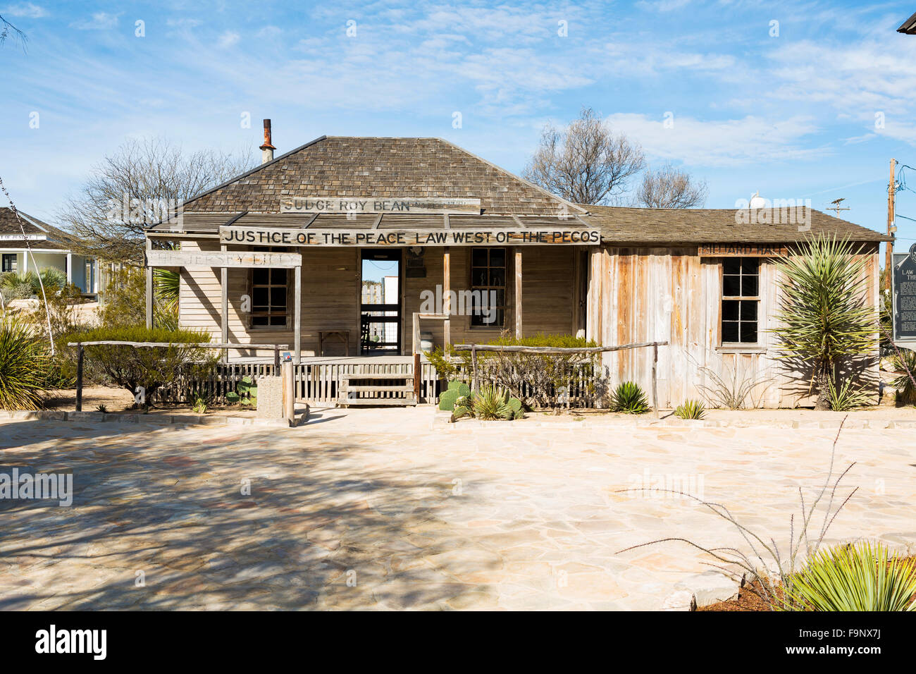 Langtry texas hi-res stock photography and images - Alamy