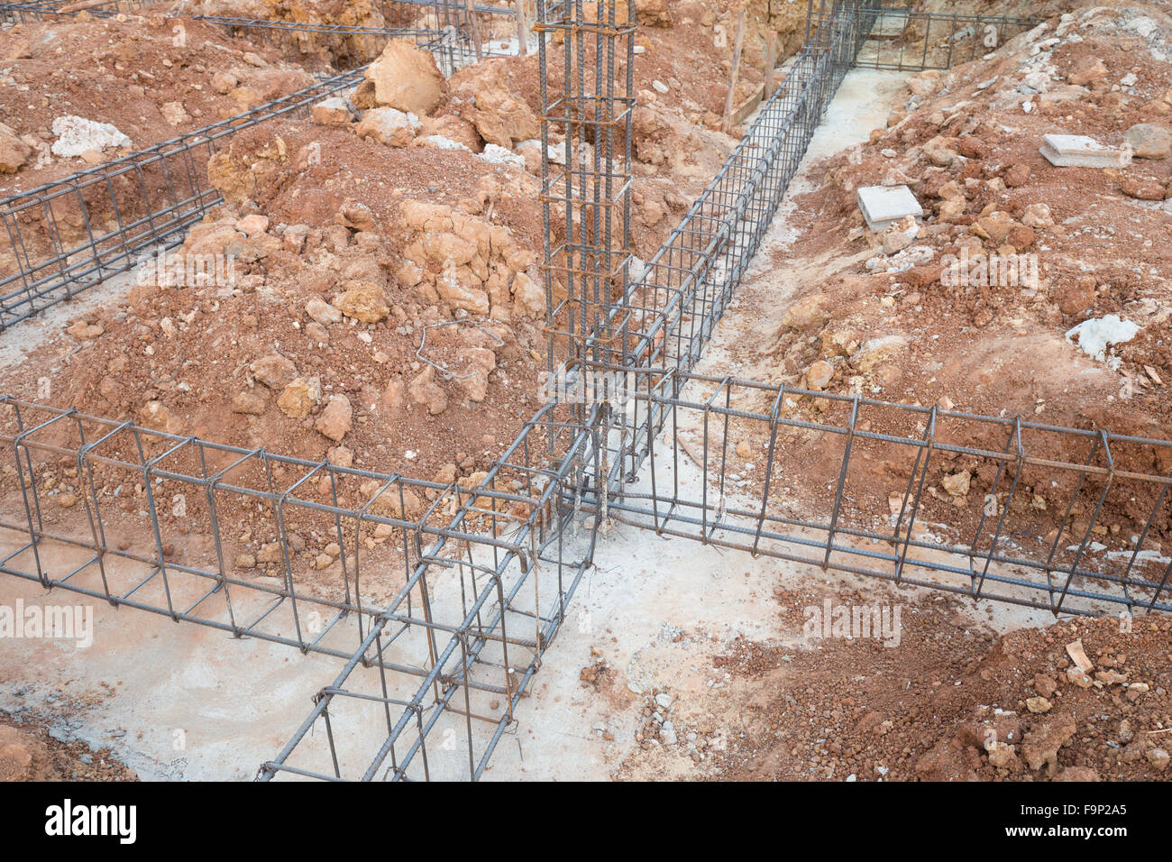 reinforce steel rod for beam and pillar at construction site Stock ...