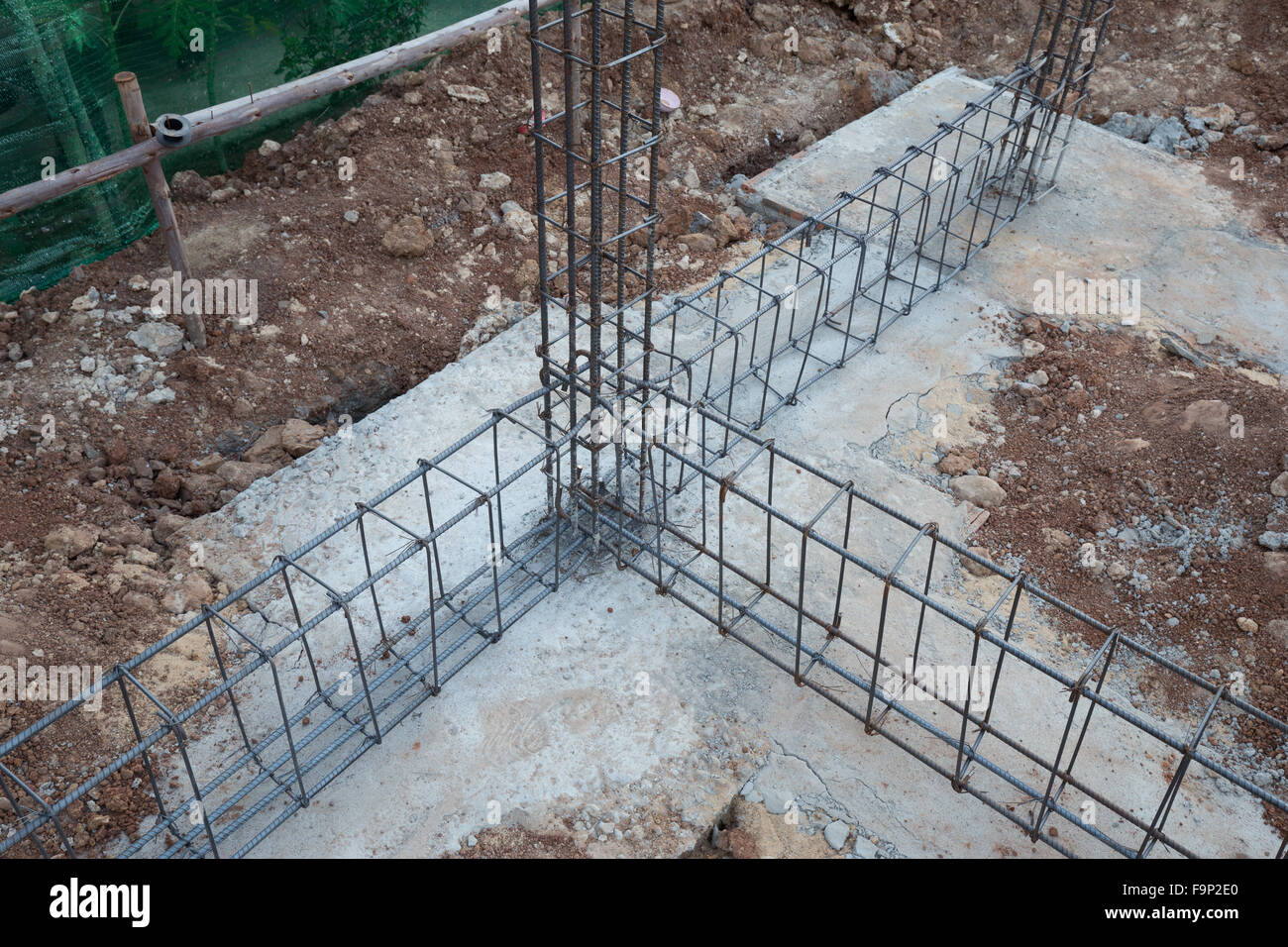 reinforce steel rod for beam and pillar at construction site Stock ...