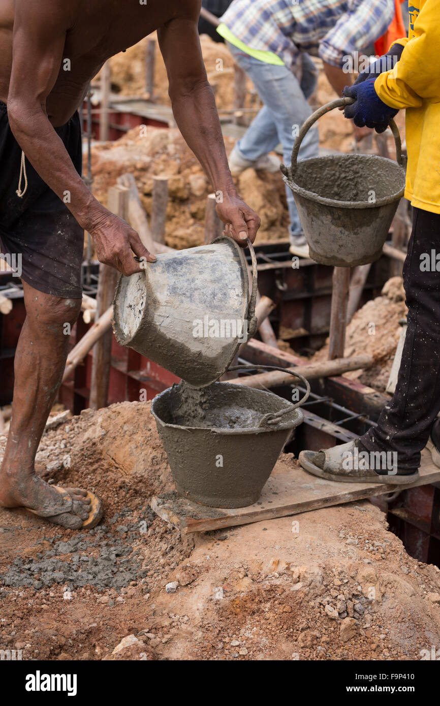 Wet concrete bucket hi-res stock photography and images - Alamy