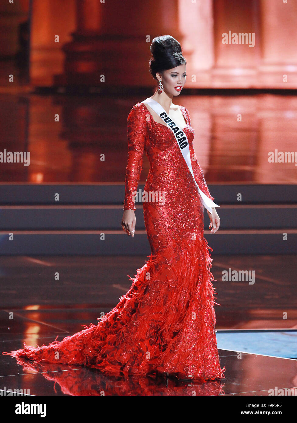 Las Vegas, Nevada, USA. 16th Dec, 2015. Miss Curacao Kanisha Sluis ...