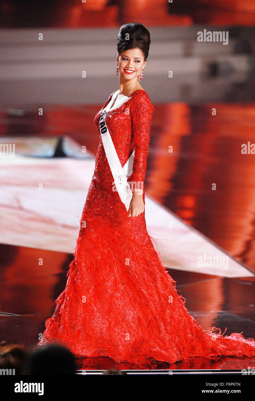 Las Vegas, Nevada, USA. 16th Dec, 2015. Miss Curacao Kanisha Sluis ...