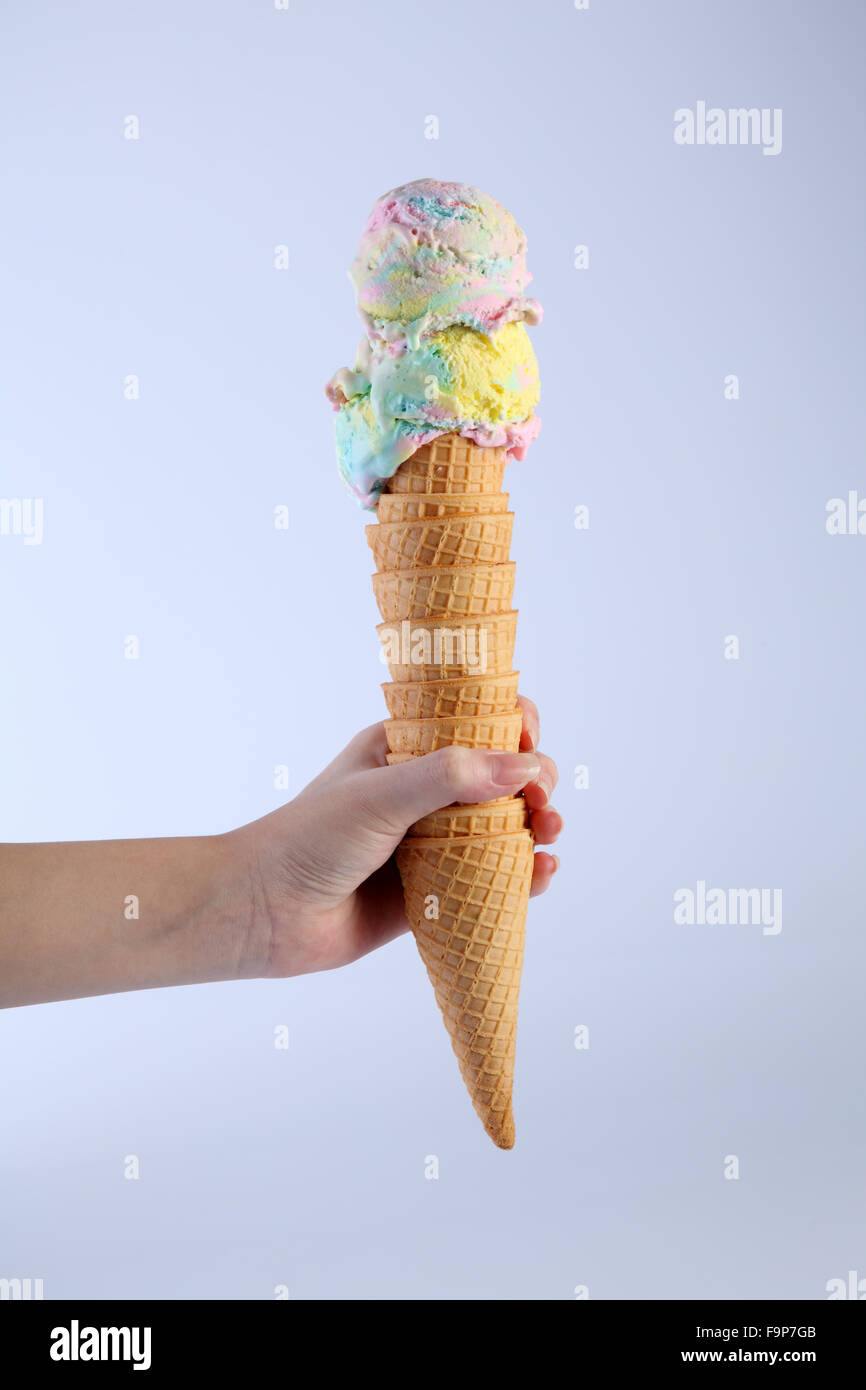 Double scoop ice cream cone hi-res stock photography and images - Alamy
