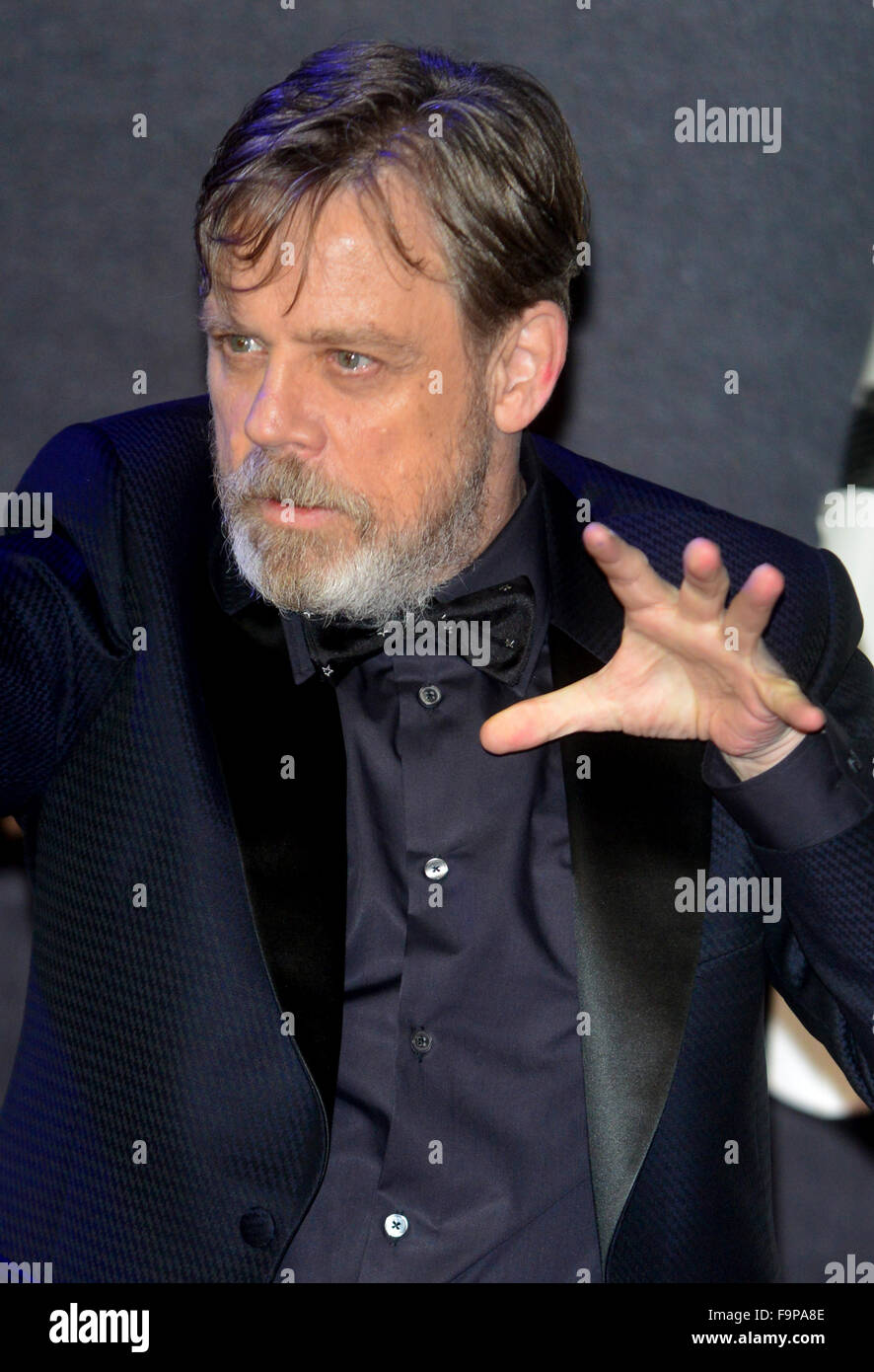 Mark Hamill at the STAR WARS: THE FORCE AWAKENS, European Premiere in ...