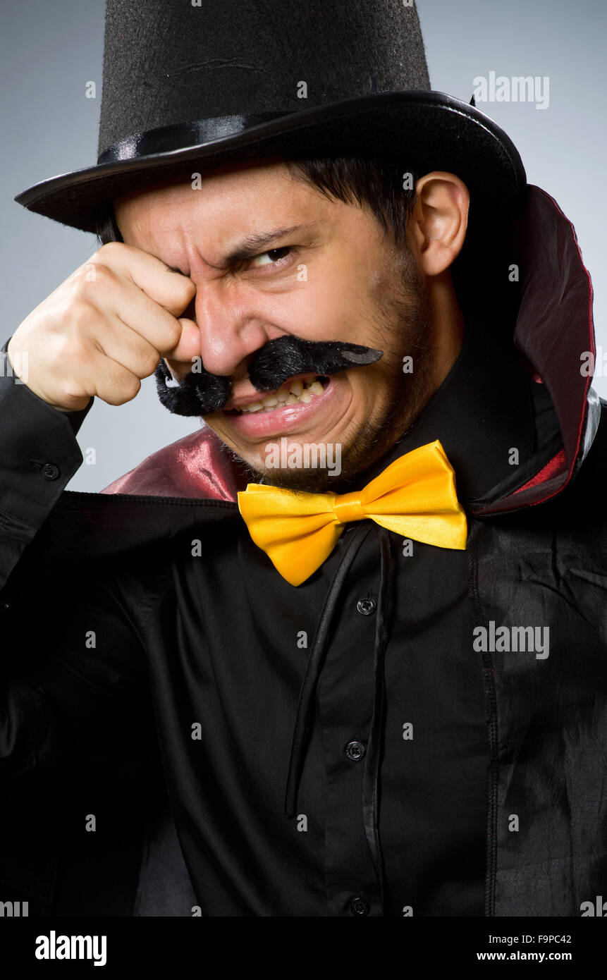 Man wearing tophat hi-res stock photography and images - Alamy