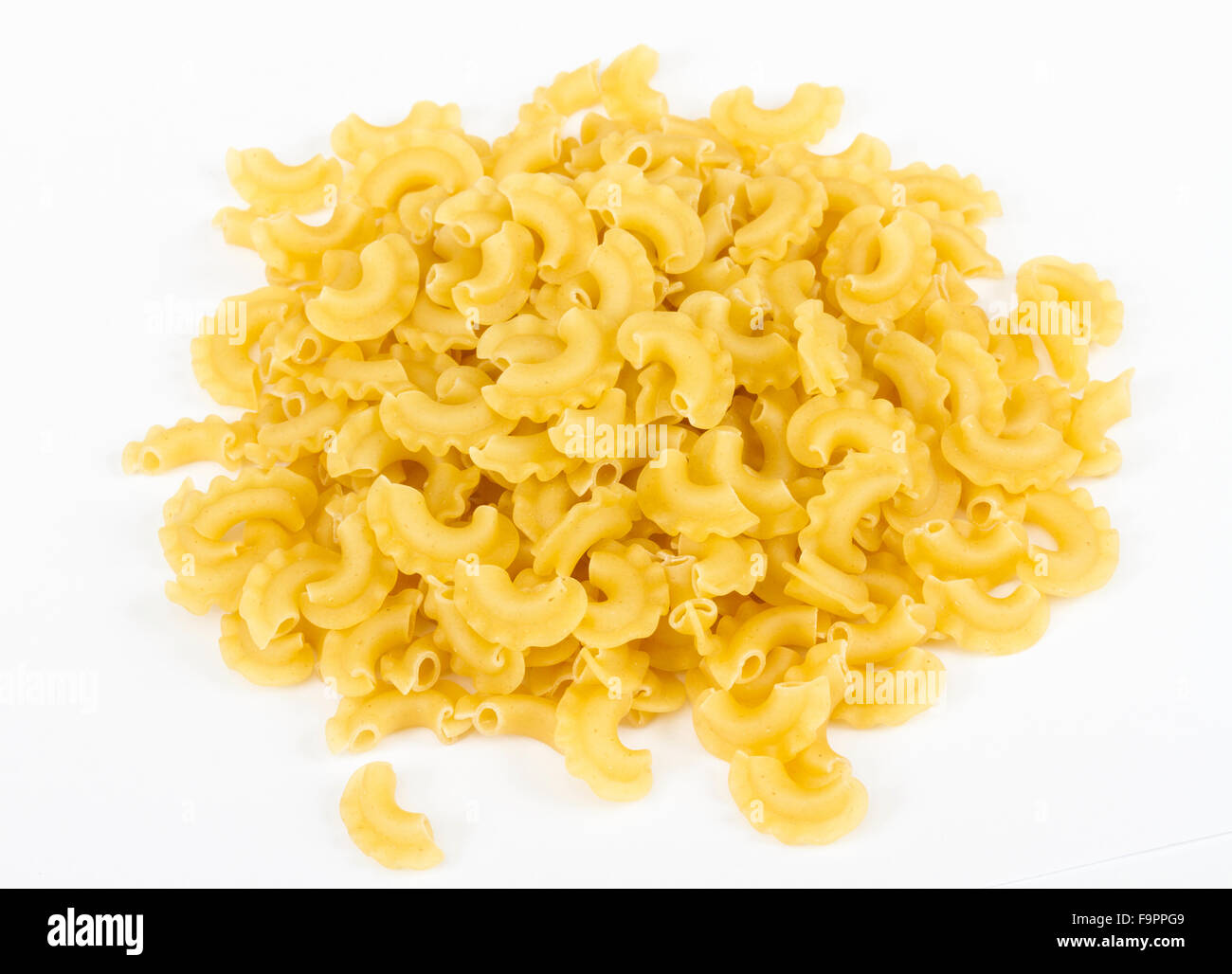 italian pasta (macaroni) isolated on white background Stock Photo - Alamy