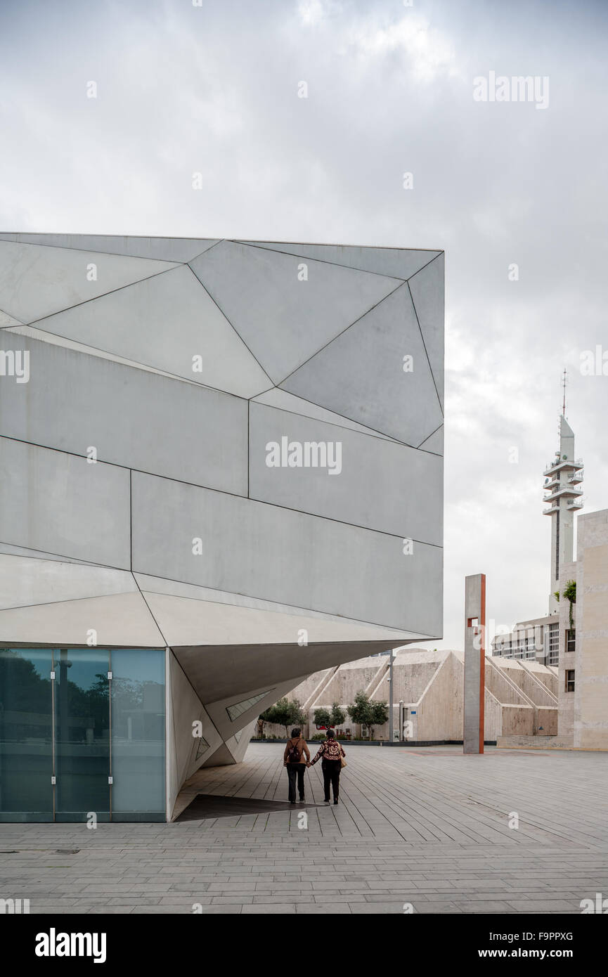 Israel, Tel Aviv, Herta and Paul Amir building - museum of art Stock ...