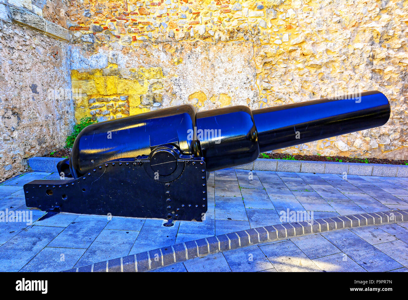 Gibraltar historic artillery black cannon gun Stock Photo - Alamy