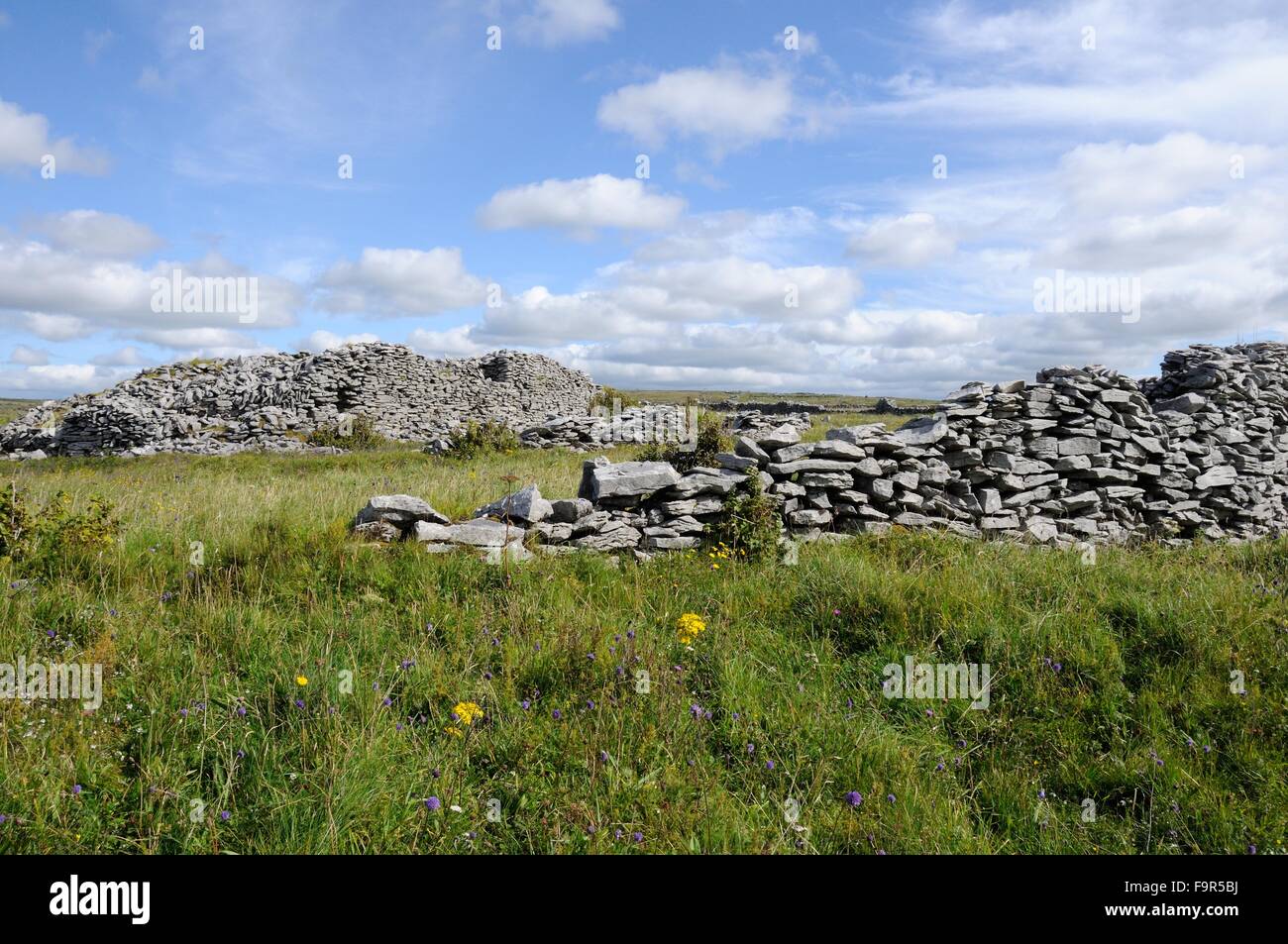 Cahercommaun triple walled stone fort kilanboy Carron county Clare ...
