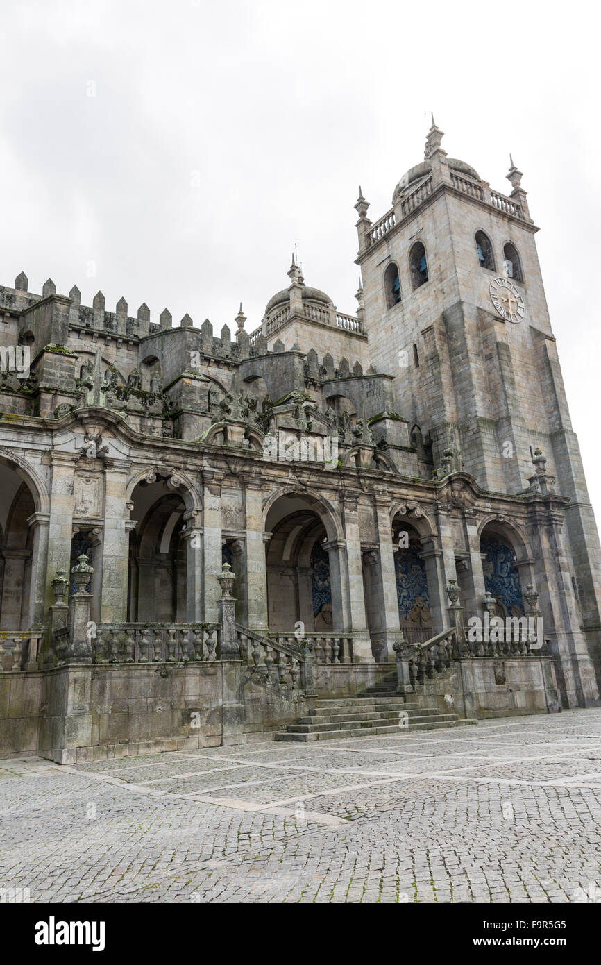 Panoramic view of the Porto Cathedral (Se Porto) - Portugal Stock Photo ...