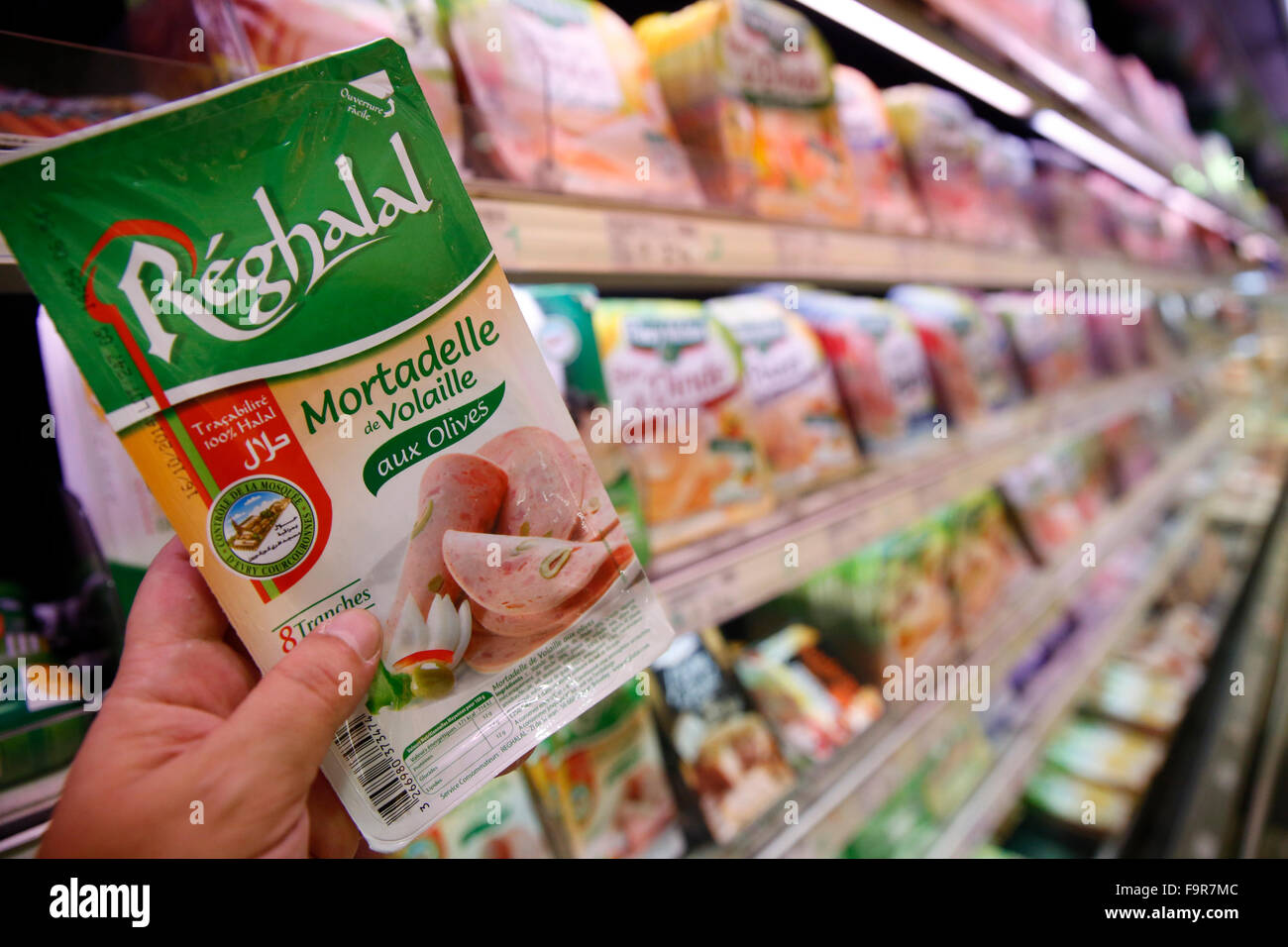 Halal supermarket hi-res stock photography and images - Alamy