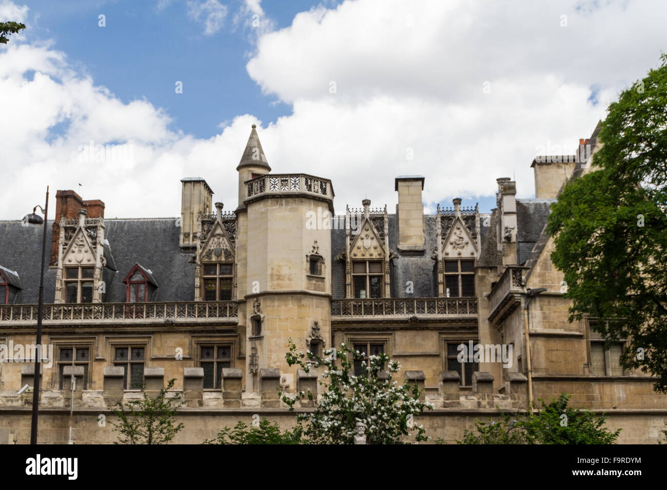 Historic building in Paris France Stock Photo - Alamy