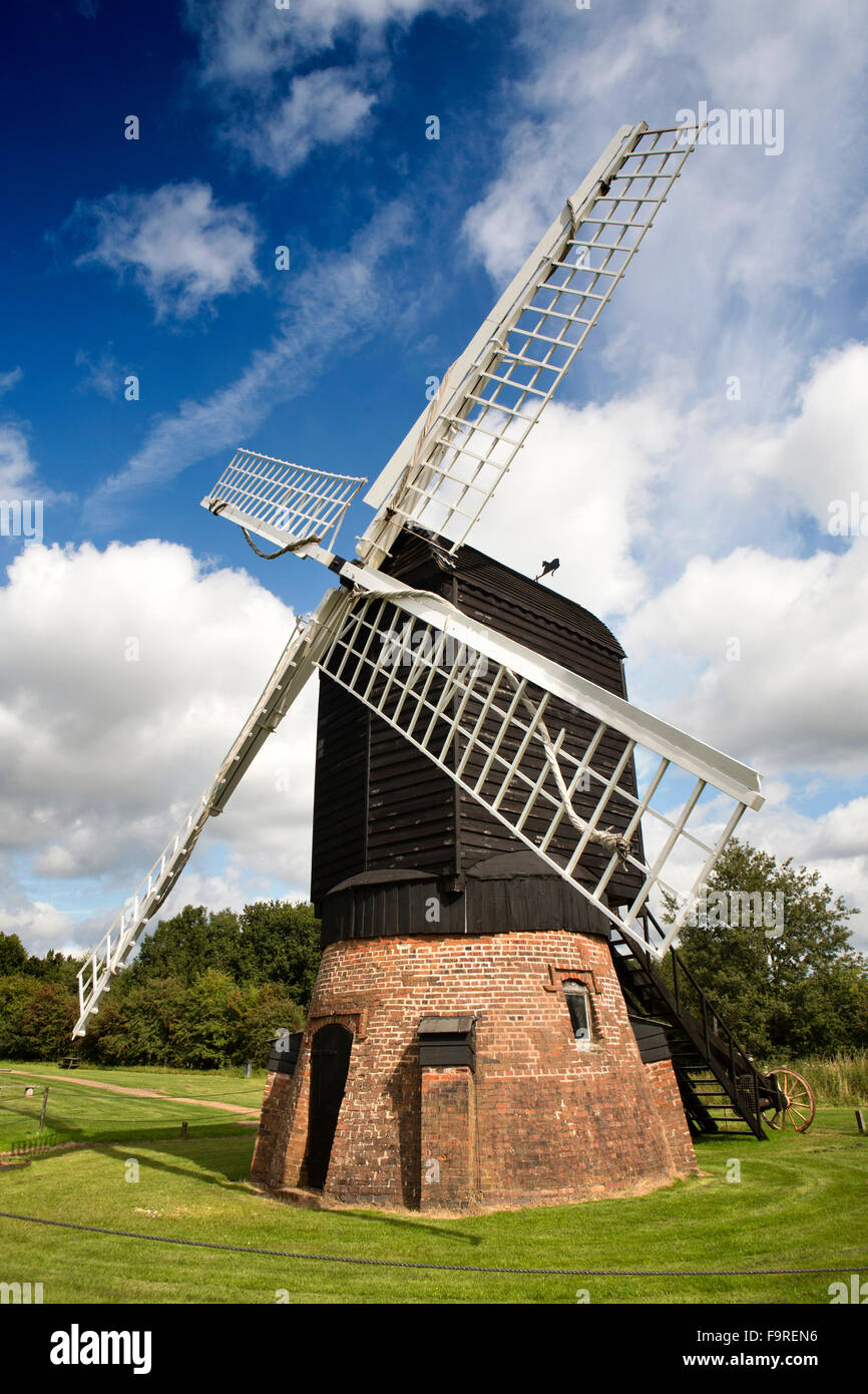 19th century mills england hi-res stock photography and images - Alamy