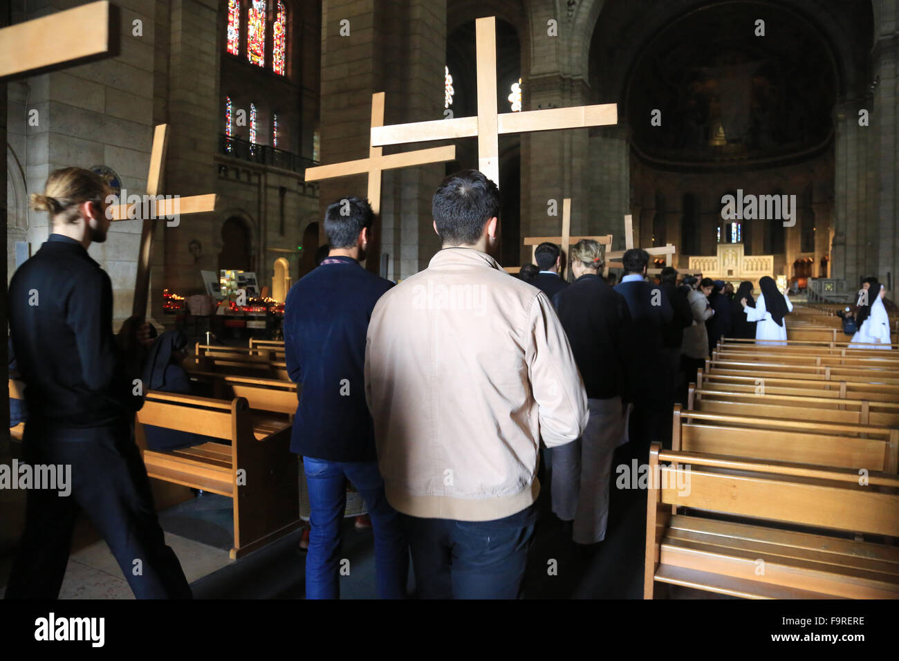 Stations of the cross. Good friday Stock Photo - Alamy