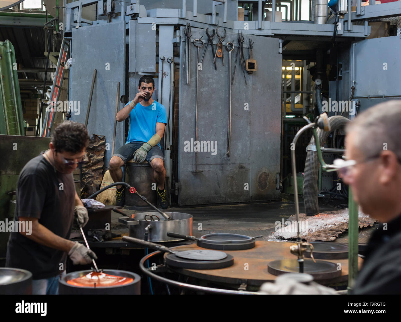 Glass handling hi-res stock photography and images - Alamy