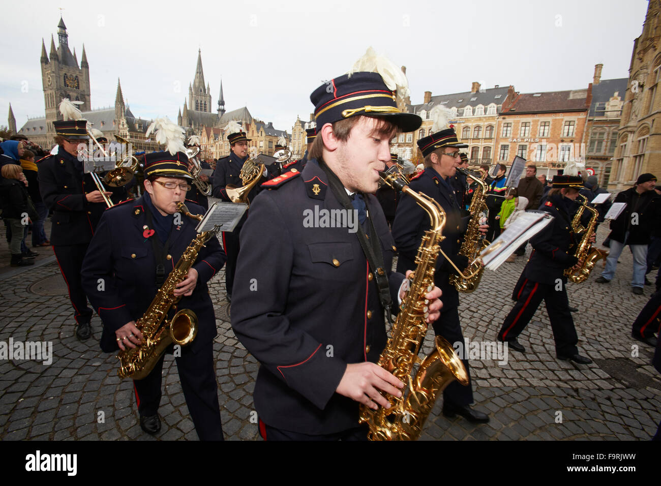 Poppy parade in Ypres main square Stock Photo - Alamy